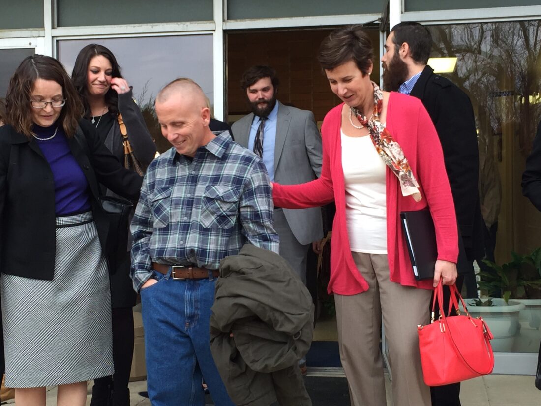 U.S. Court of Appeals removes hurdle in lawsuit by Floyd Bledsoe, who ...